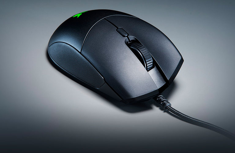 Razer Basilisk Essential - Купить геймерскую мышку для шутера в RazerStore