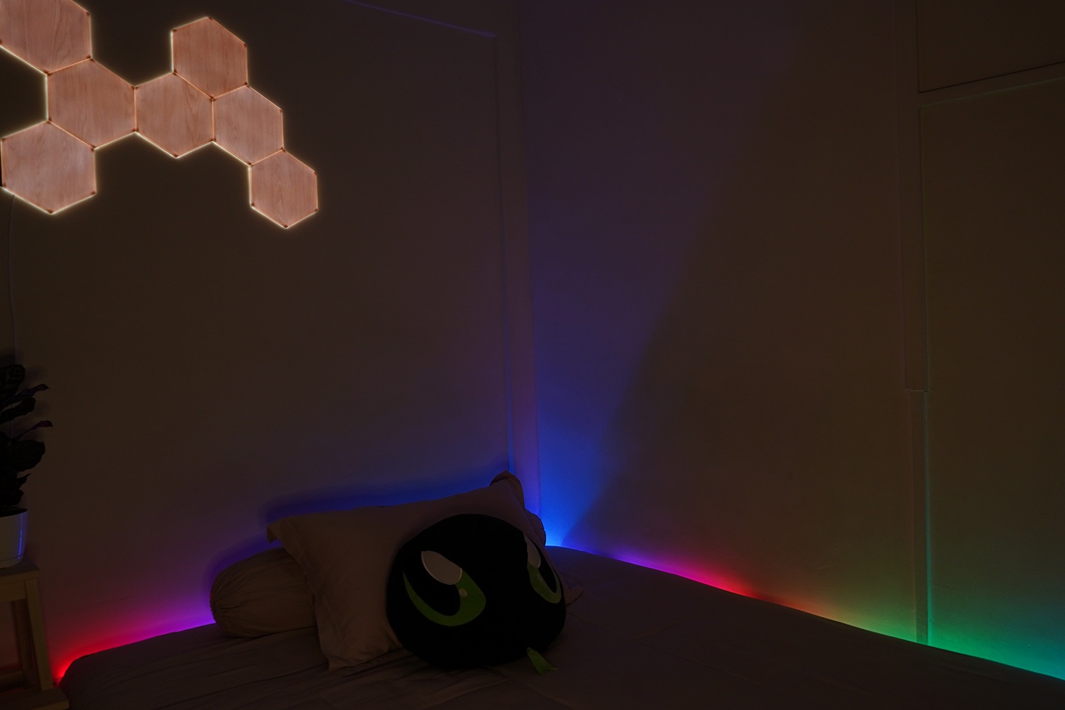 Razer Chroma Light Strip Set — Купить набор для RGB-подсветки на Razer.ru