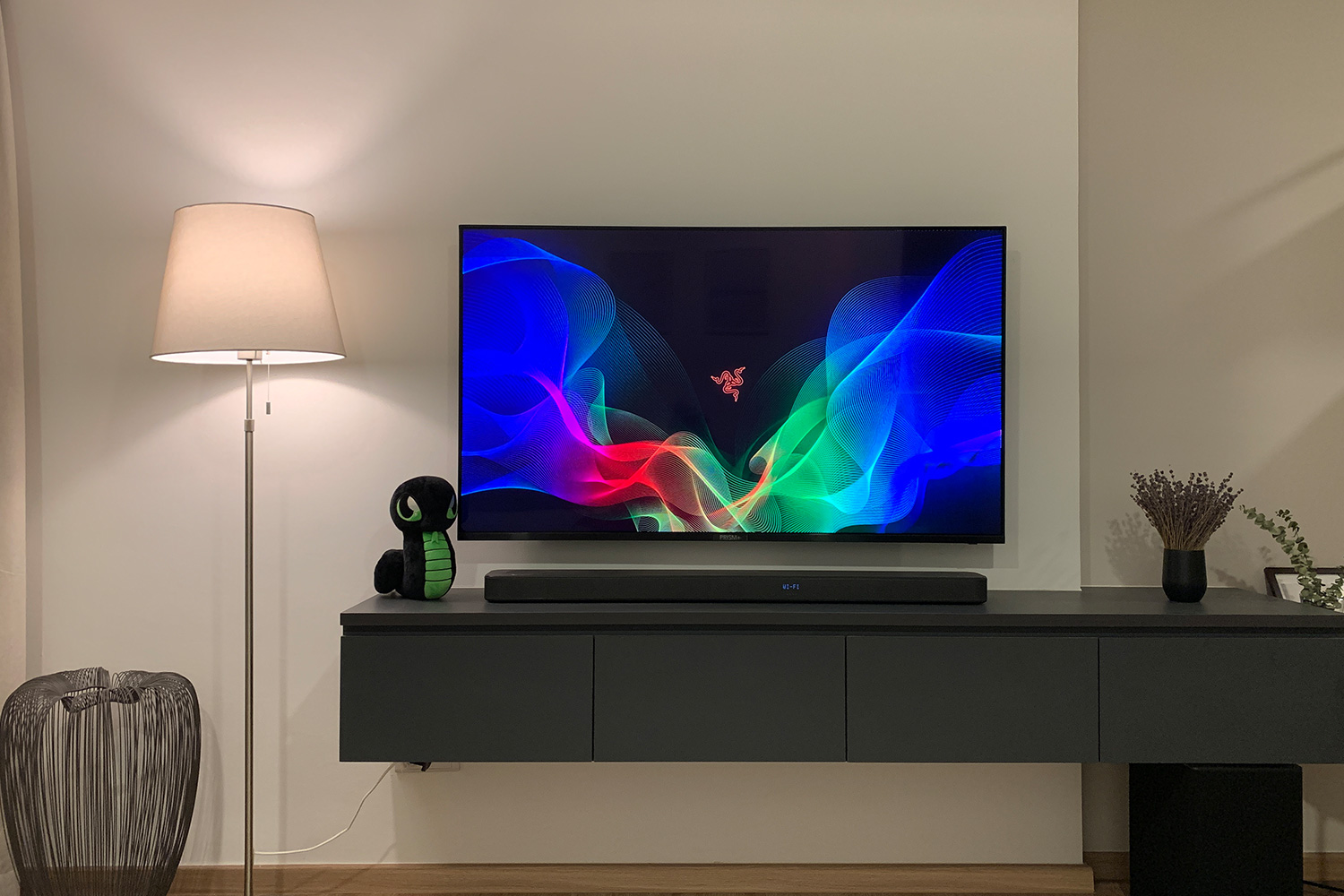 Razer Chroma Light Strip Set — Купить набор для RGB-подсветки на Razer.ru